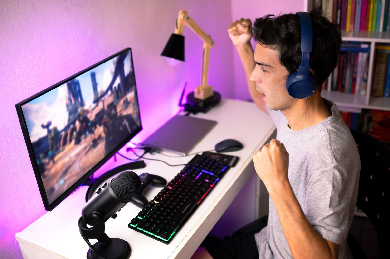 Twitch Guide for Marketing Leaders - Reaching Gen Z | Pickle